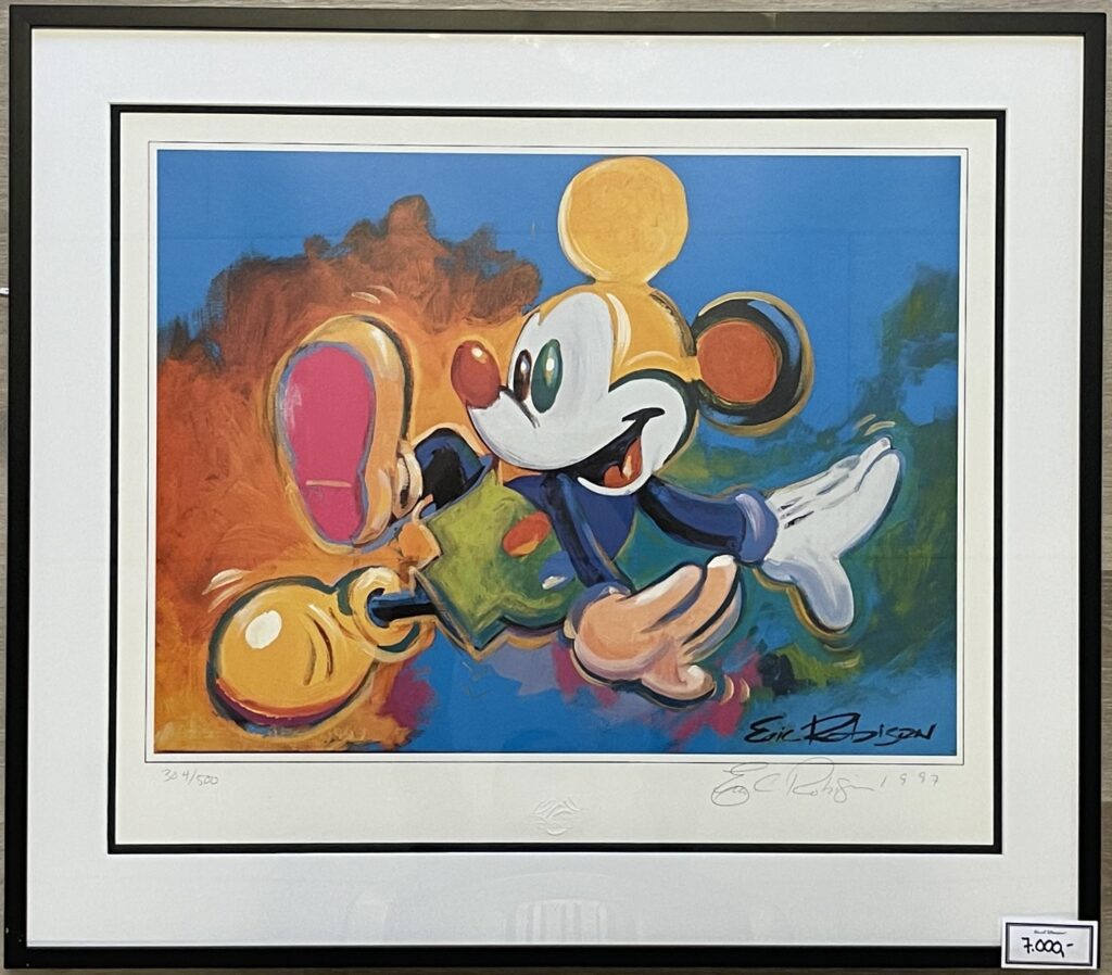Dancing Mickey - Disneyana+
